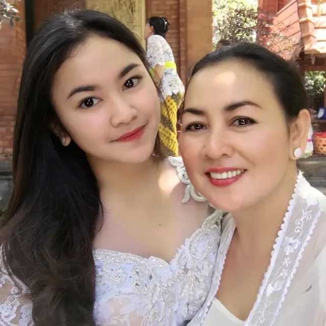 6 Potret Kenangan Mahalini Indonesian Idol dan Ibunda, Penuh Kehangatan